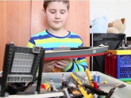 The autistic child used Legos to create a lifelike Titanic model. It is ...