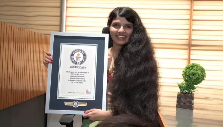 The girl with the longest hair in the world decided to shorten them